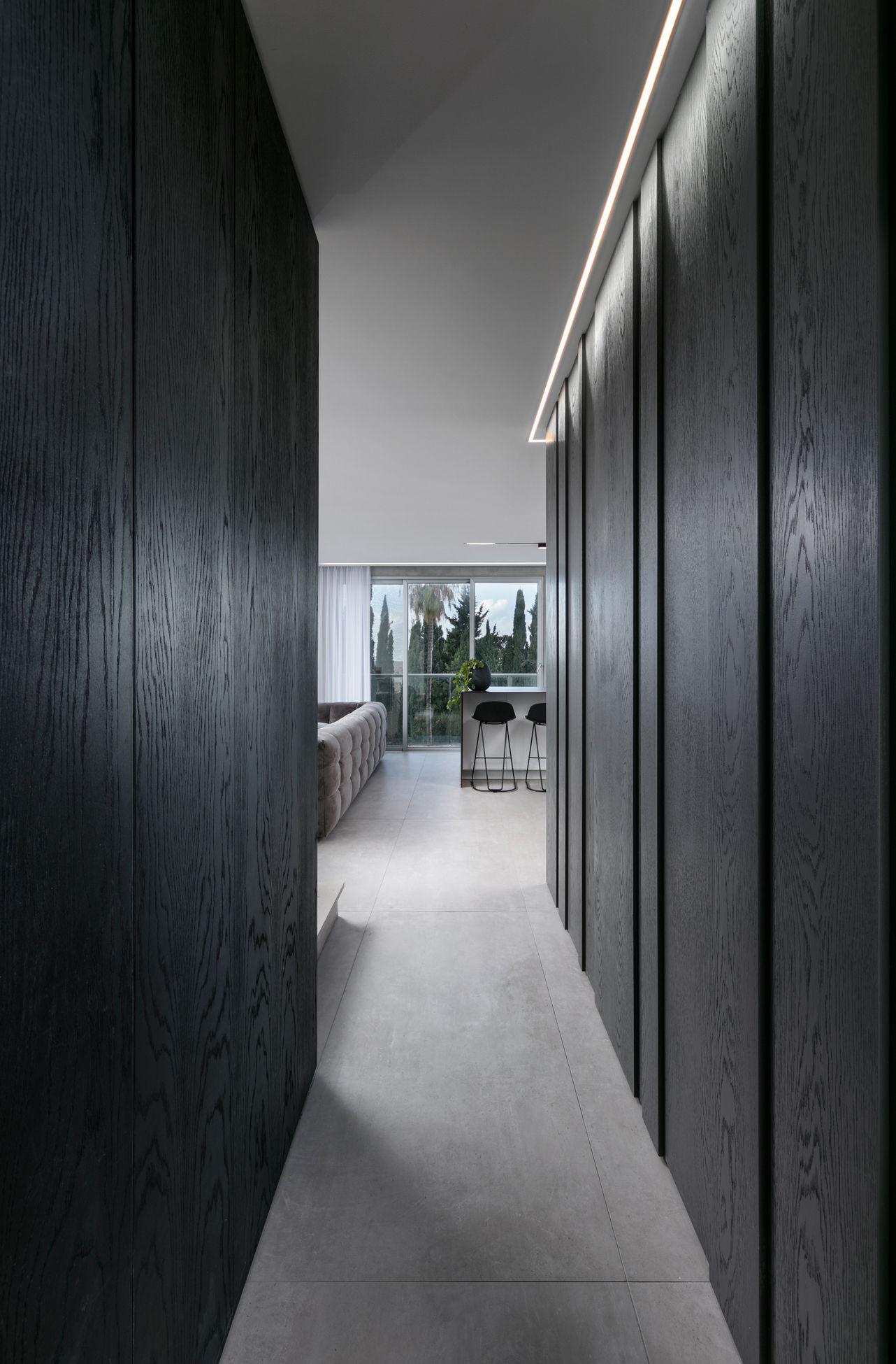 פנטהאוז משפחתי - קבסו תאורה - אולם תצוגה בירושלים